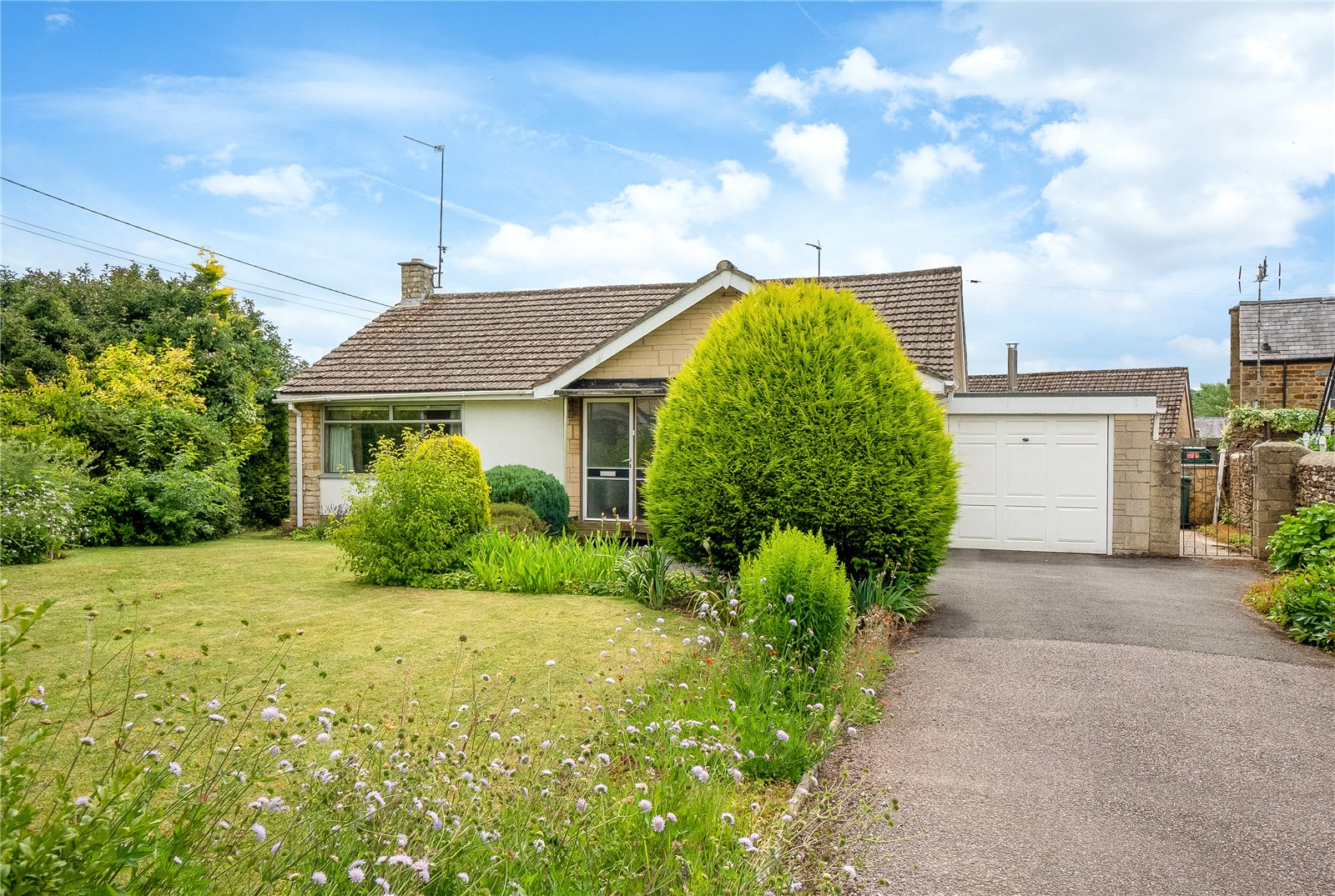 Brick Hill, Hook Norton, Banbury, Oxfordshire, OX15 5QA | Mark David